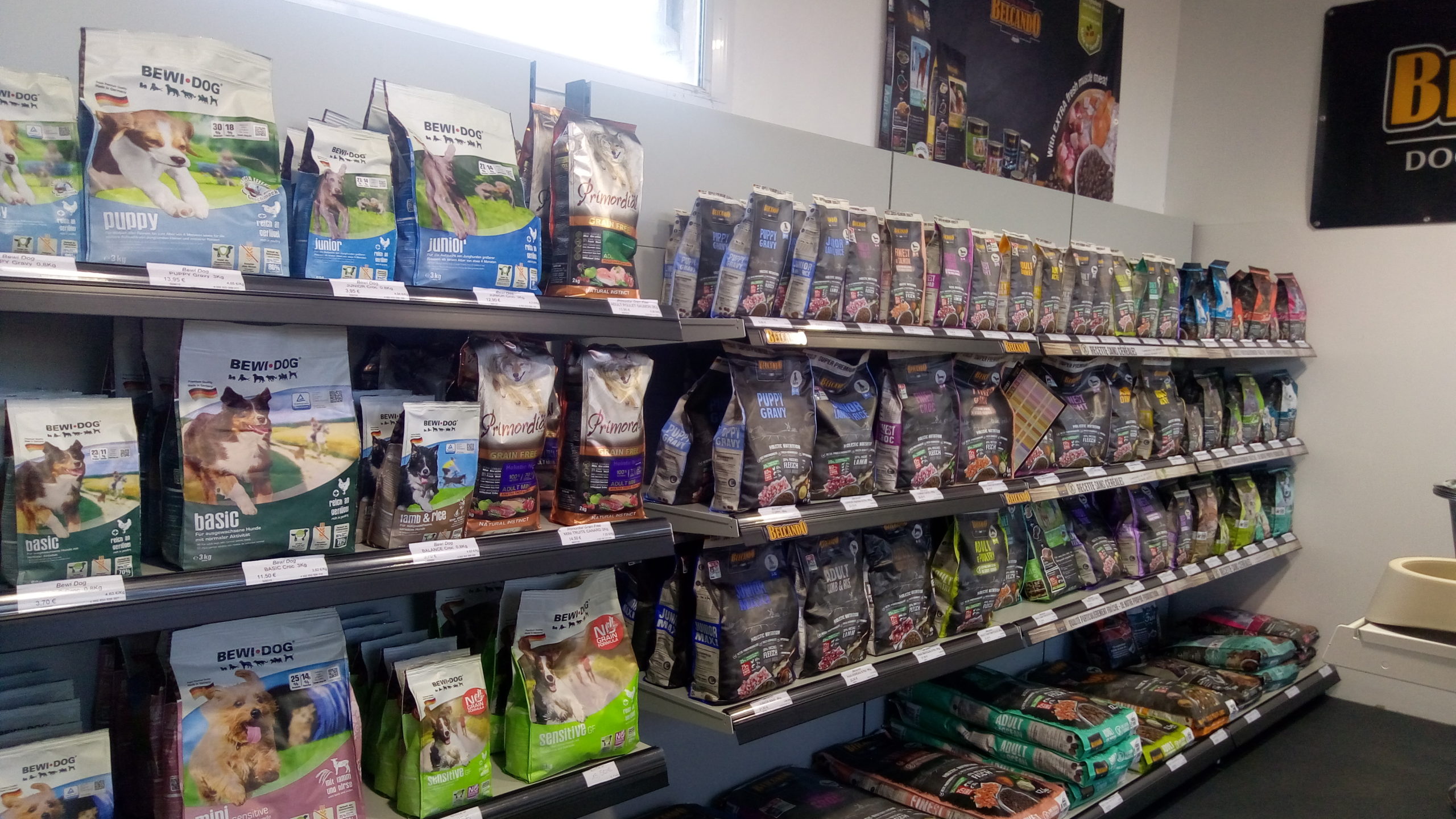 Distri Croquettes Gard : magasin de croquettes pour chiens et chats